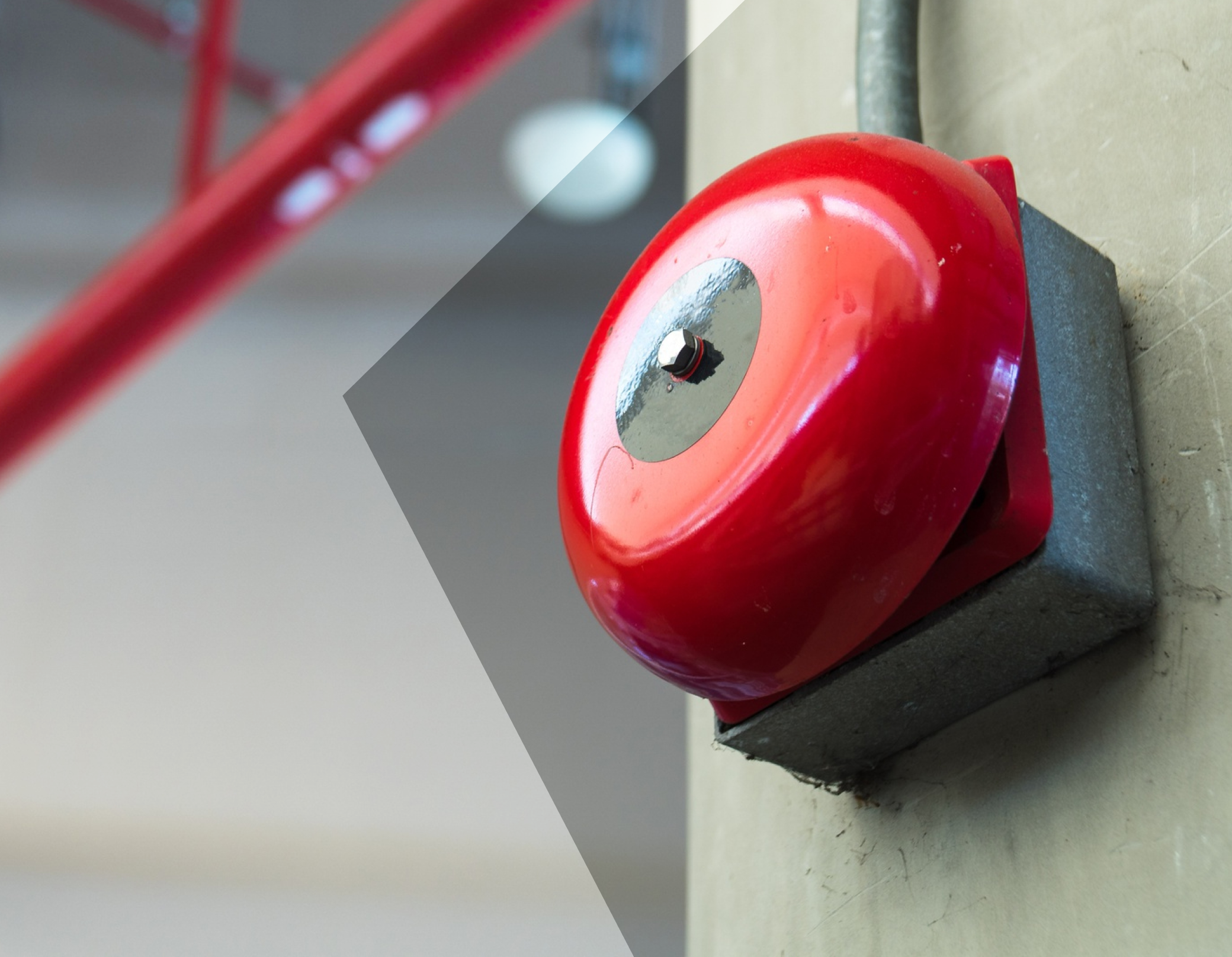 Creation of a VR Simulator for Training Emergency Response Actions in Schools